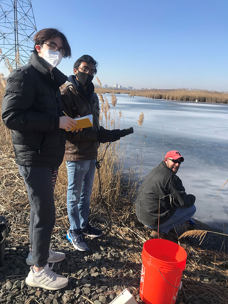 Water Quality Sampling - Meadowlands Research & Restoration Institute